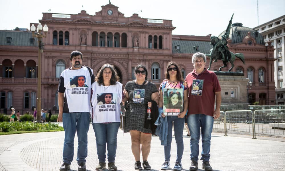Femicidios: "Nos están matando y no sabemos con quién hablar" - lavaca
